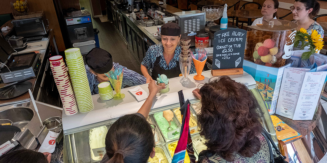 Southend Ice Cream Walk – Tomassi and Rossi’s - T100 Festival